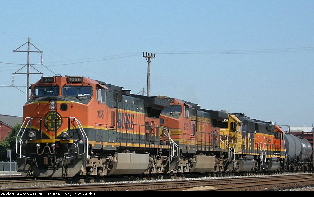 BNSF 1055